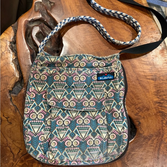 Kavu | Bags | Kavu Aztec Owl Crossbody Rope Purse | Poshmark